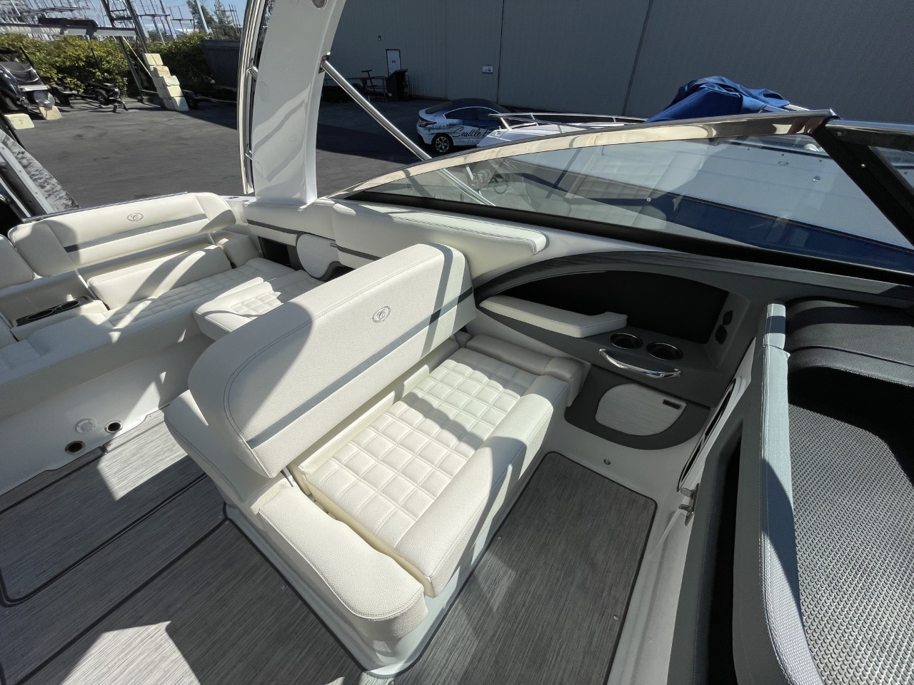 teamMarine Digital Showroom